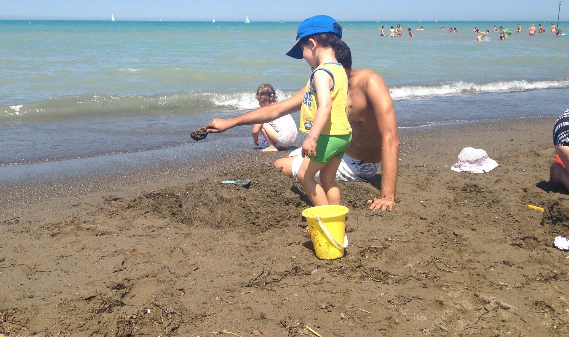 Marina di Castagneto Carducci beach, Etruscan Coast, Italy - Ultimate ... Marina di Castagneto Carducci beach, Etruscan Coast, Italy - Ultimate ...